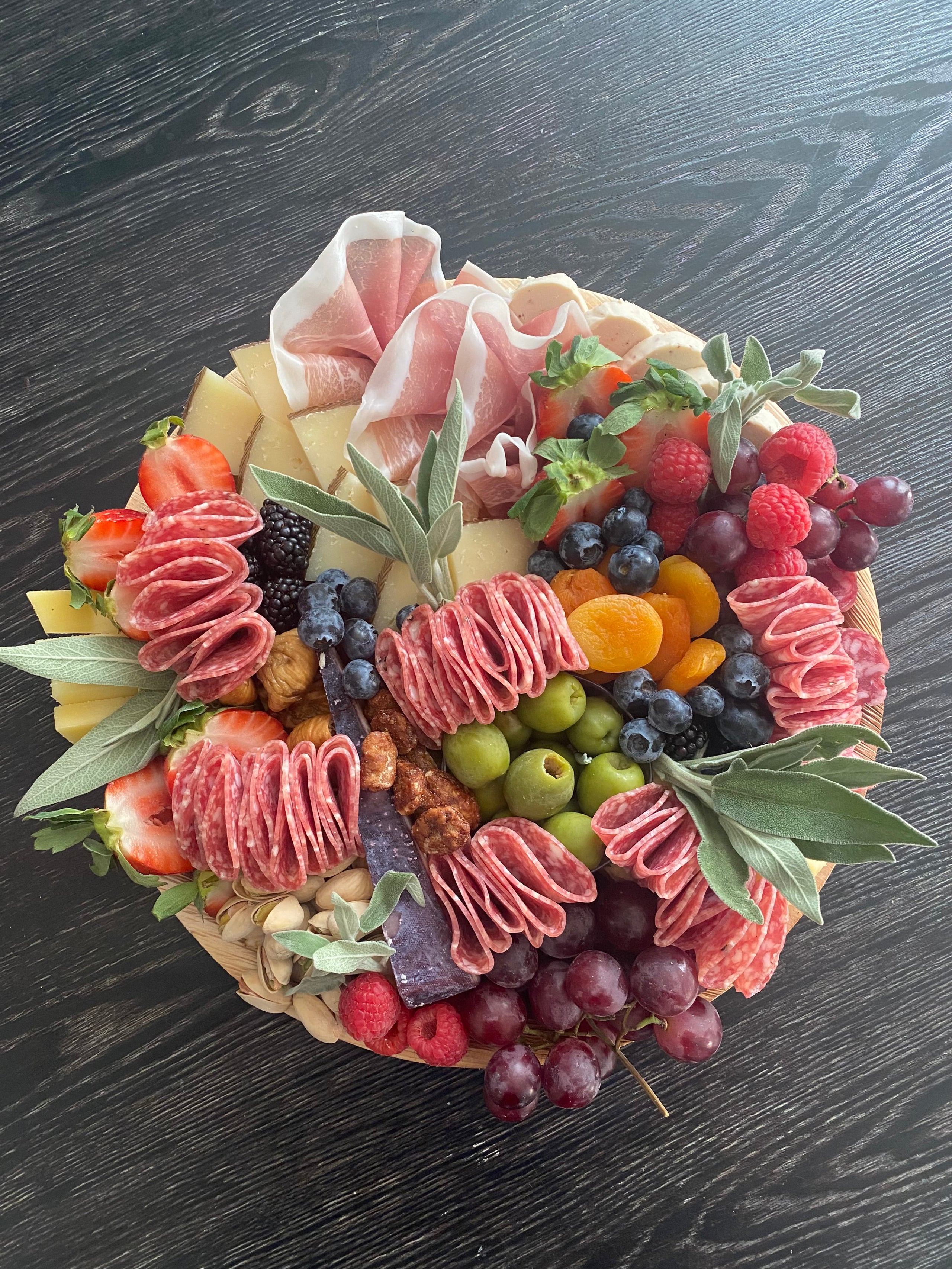 12” Board | 4-6 people | Bellyfull Boards